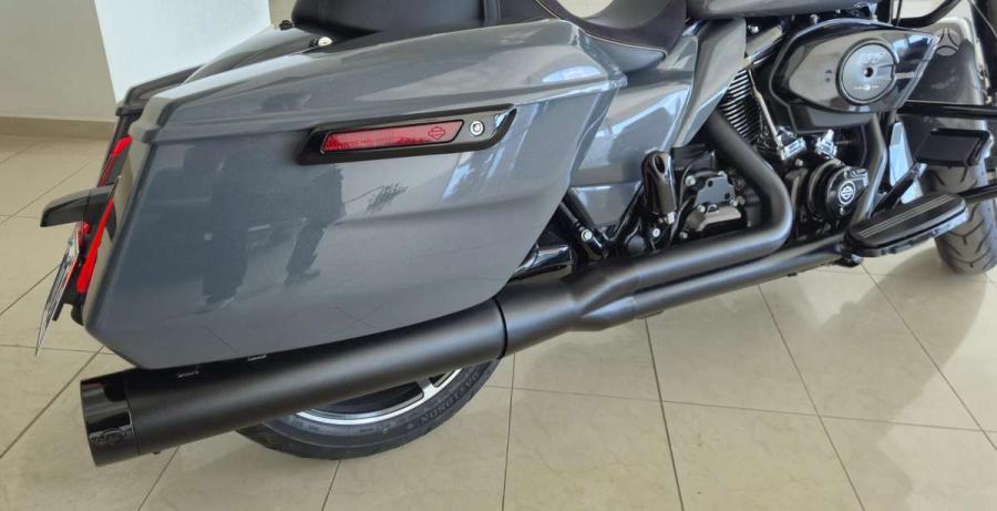 Серый Харли-Девидсон Road Glide 2024 в Шяуляй, объемом двигателя 1.92 л и пробегом 8 тыс. км за 24400 €, фото 12 на AUTOMOTO.COM.LV