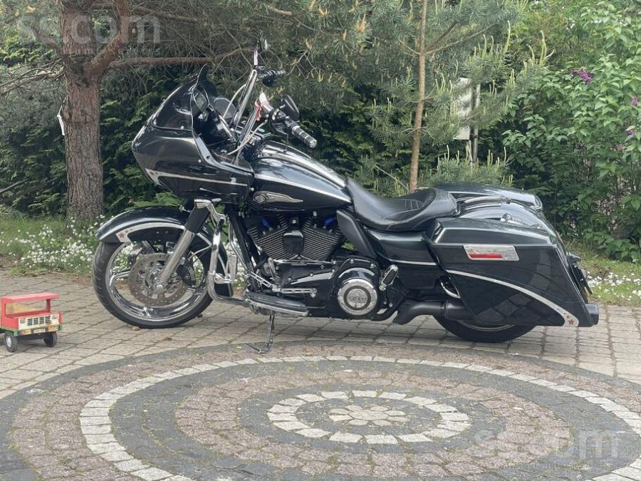 Harley-Davidson Road Glide 2013 Rīga, ar dzinēja tilpumu 1.80 L un nobraukumu 0 tūkst. km par 14900 €, foto 7 vietnē AUTOMOTO.COM.LV