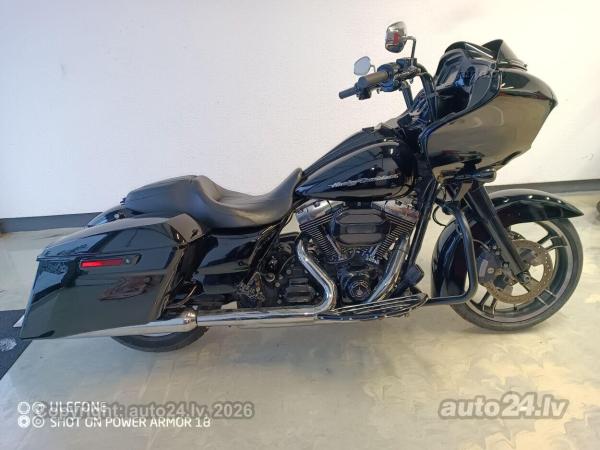 Harley-Davidson Road Glide 2015 in Tartu, with an engine capacity of 0.00 L and mileage of 0 thousand km for 12500 €, photo 1 on AUTOMOTO.COM.LV
