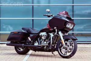 Harley-Davidson Road Glide 2015 in Riga, with an engine capacity of 1.69 L and mileage of 0 thousand km for 17900 €, photo  on AUTOMOTO.COM.LV