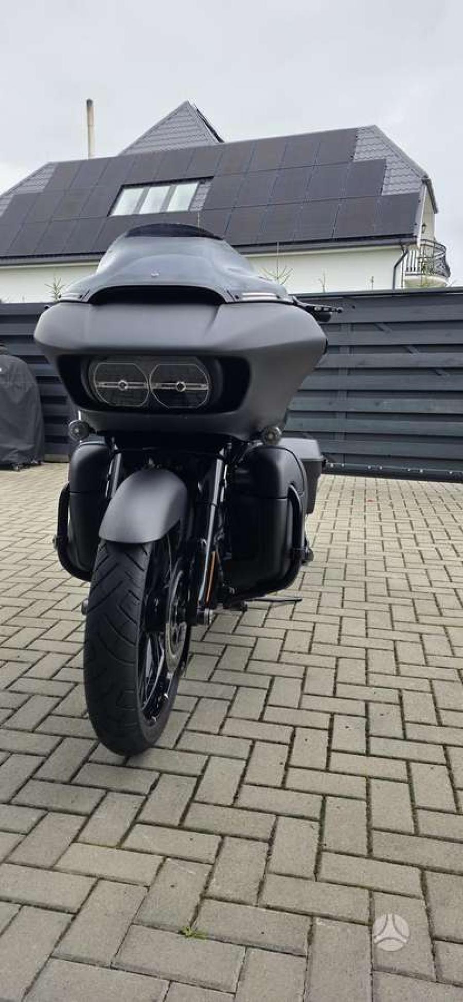 Harley-Davidson Road Glide 2015 in Klaipeda, with an engine capacity of 1.69 L and mileage of 51 thousand km for 15500 €, photo 3 on AUTOMOTO.COM.LV