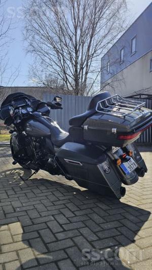 Харли-Девидсон Road Glide 2016 в Рига, объемом двигателя 1.69 л и пробегом 0 тыс. км за 14800 €, фото 8 на AUTOMOTO.COM.LV