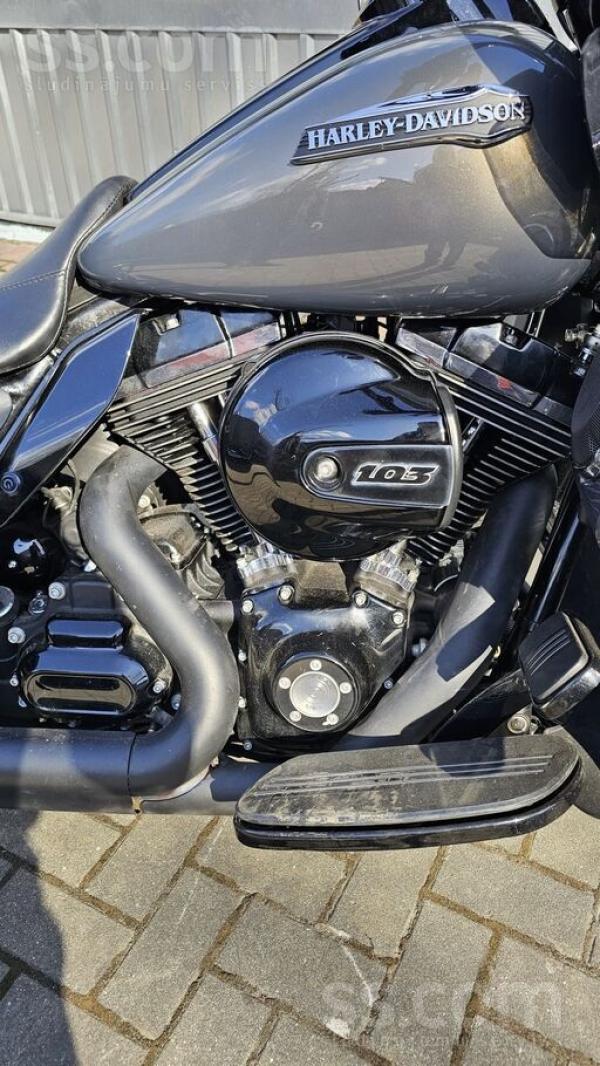 Харли-Девидсон Road Glide 2016 в Рига, объемом двигателя 1.69 л и пробегом 0 тыс. км за 14800 €, фото 8 на AUTOMOTO.COM.LV