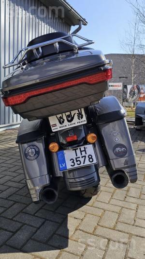 Харли-Девидсон Road Glide 2016 в Рига, объемом двигателя 1.69 л и пробегом 0 тыс. км за 14800 €, фото 11 на AUTOMOTO.COM.LV