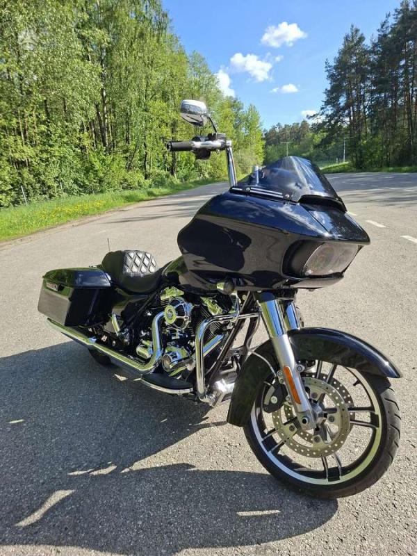 Harley-Davidson Road Glide 2016 Ukmergė, ar dzinēja tilpumu 1.75 L un nobraukumu 38 tūkst. km par 11200 €, foto 4 vietnē AUTOMOTO.COM.LV