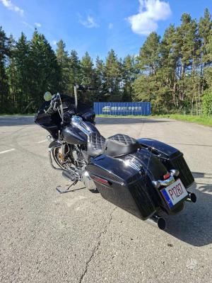 Харли-Девидсон Road Glide 2016 в Укмерге, объемом двигателя 1.75 л и пробегом 38 тыс. км за 11200 €, фото 7 на AUTOMOTO.COM.LV