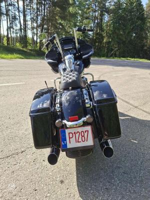 Харли-Девидсон Road Glide 2016 в Укмерге, объемом двигателя 1.75 л и пробегом 38 тыс. км за 11200 €, фото 8 на AUTOMOTO.COM.LV