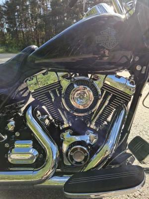 Харли-Девидсон Road Glide 2016 в Укмерге, объемом двигателя 1.75 л и пробегом 38 тыс. км за 11200 €, фото 9 на AUTOMOTO.COM.LV