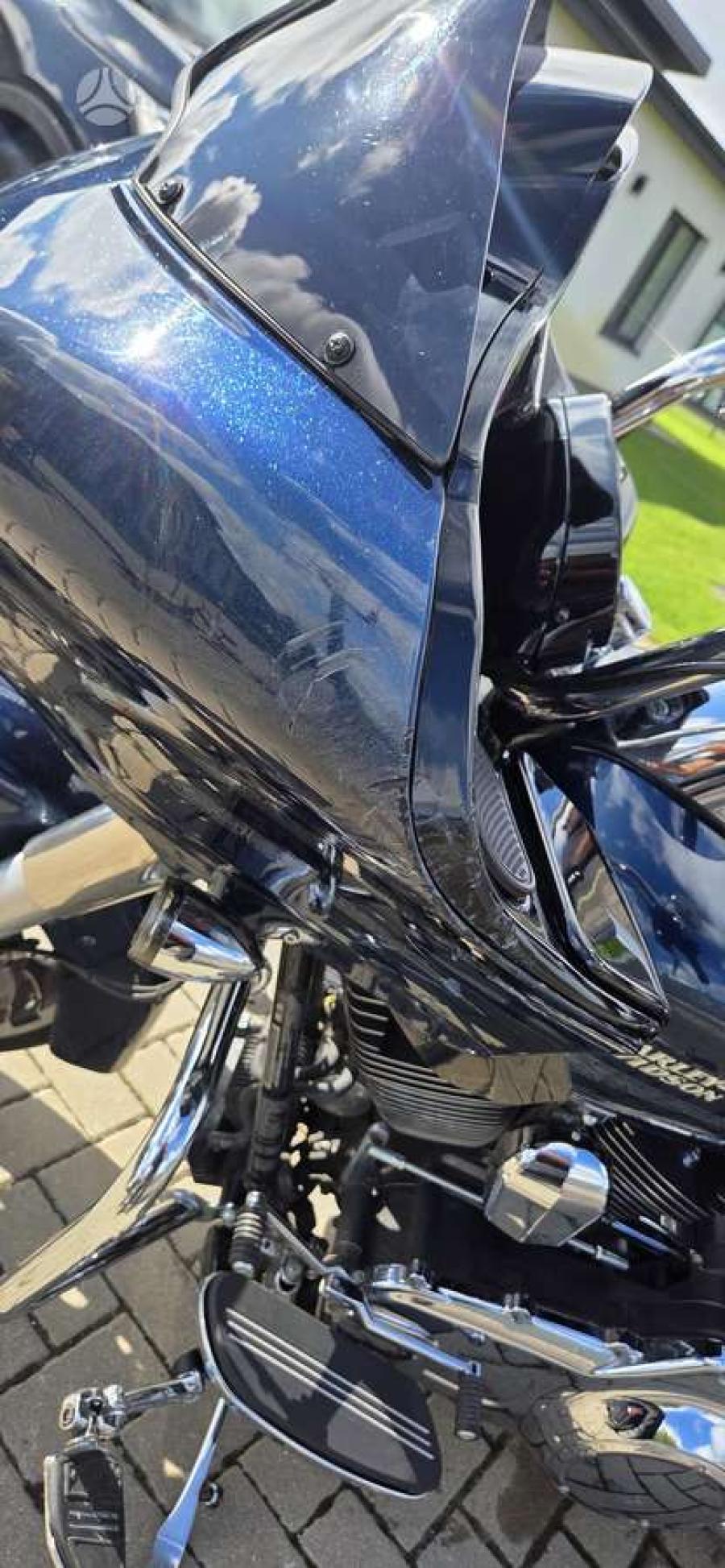 Harley-Davidson Road Glide 2016 Viļņa, ar dzinēja tilpumu 0.00 L un nobraukumu 27 tūkst. km par 13000 €, foto 16 vietnē AUTOMOTO.COM.LV