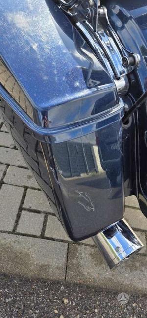 Harley-Davidson Road Glide 2016 Viļņa, ar dzinēja tilpumu 0.00 L un nobraukumu 27 tūkst. km par 13000 €, foto 19 vietnē AUTOMOTO.COM.LV