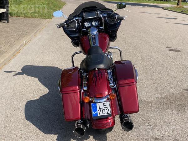 Harley-Davidson Road Glide 2017 Liepāja, ar dzinēja tilpumu 1.75 L un nobraukumu 0 tūkst. km par 16100 €, foto 7 vietnē AUTOMOTO.COM.LV