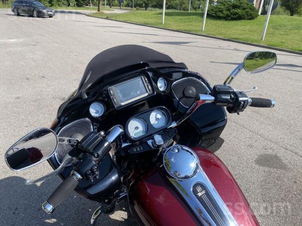 Harley-Davidson Road Glide 2017 Liepāja, ar dzinēja tilpumu 1.75 L un nobraukumu 0 tūkst. km par 15800 €, foto 8 vietnē AUTOMOTO.COM.LV