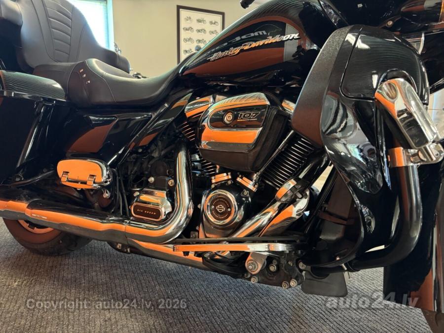 Harley-Davidson Road Glide 2018 in Tartu, with an engine capacity of 1.75 L and mileage of 34 thousand km for 14990 €, photo 3 on AUTOMOTO.COM.LV