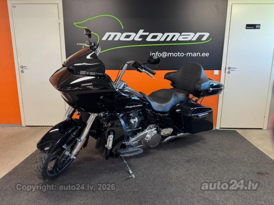 Harley-Davidson Road Glide 2018 in Tartu, with an engine capacity of 1.75 L and mileage of 34 thousand km for 14990 €, photo 11 on AUTOMOTO.COM.LV