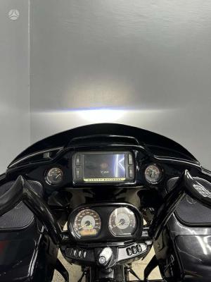 Харли-Девидсон Road Glide 2018 в Каунас, объемом двигателя 1.75 л и пробегом 20 тыс. км за 13900 €, фото 12 на AUTOMOTO.COM.LV