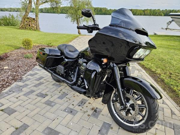 Харли-Девидсон Road Glide 2019 в Огре, объемом двигателя 1.87 л и пробегом 0 тыс. км за 16150 €, фото 2 на AUTOMOTO.COM.LV