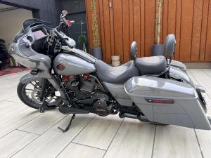 Harley-Davidson Road Glide 2019 Šauļi, ar dzinēja tilpumu 1.92 L un nobraukumu 4 tūkst. km par 19999 €, foto  vietnē AUTOMOTO.COM.LV