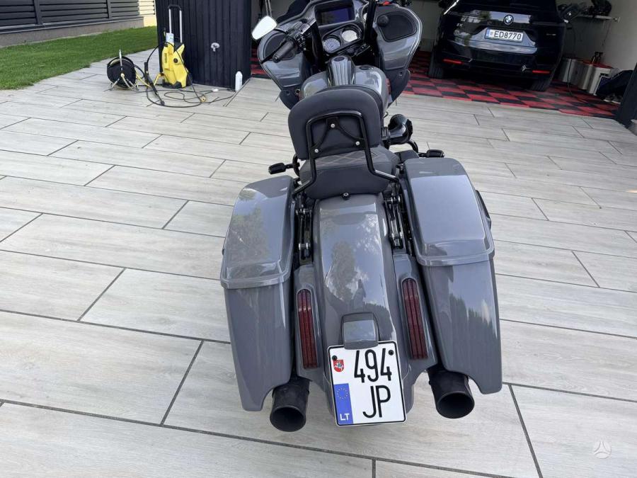 Harley-Davidson Road Glide 2019 Šauļi, ar dzinēja tilpumu 1.92 L un nobraukumu 4 tūkst. km par 19999 €, foto 7 vietnē AUTOMOTO.COM.LV
