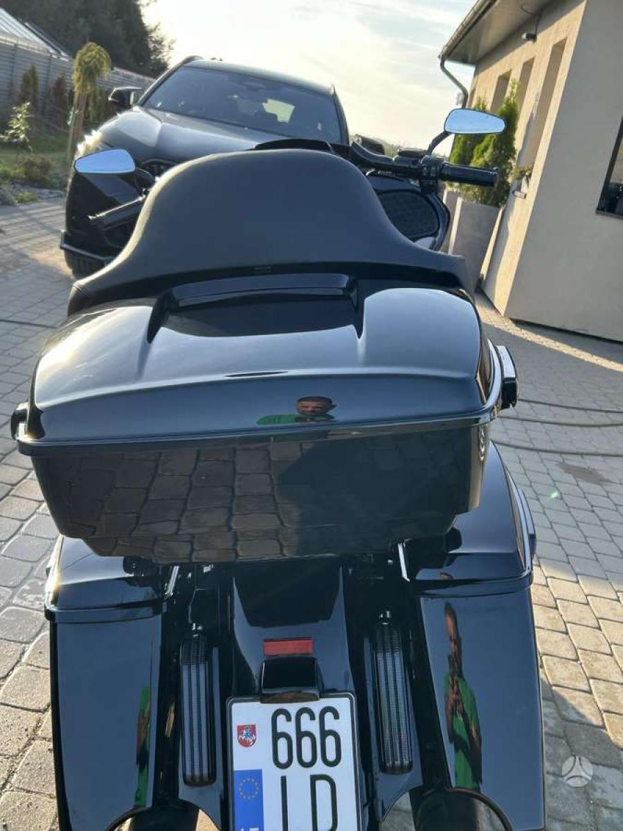 Harley-Davidson Road Glide 2019 in Klaipeda, with an engine capacity of 0.00 L and mileage of 20 thousand km for 15750 €, photo 16 on AUTOMOTO.COM.LV