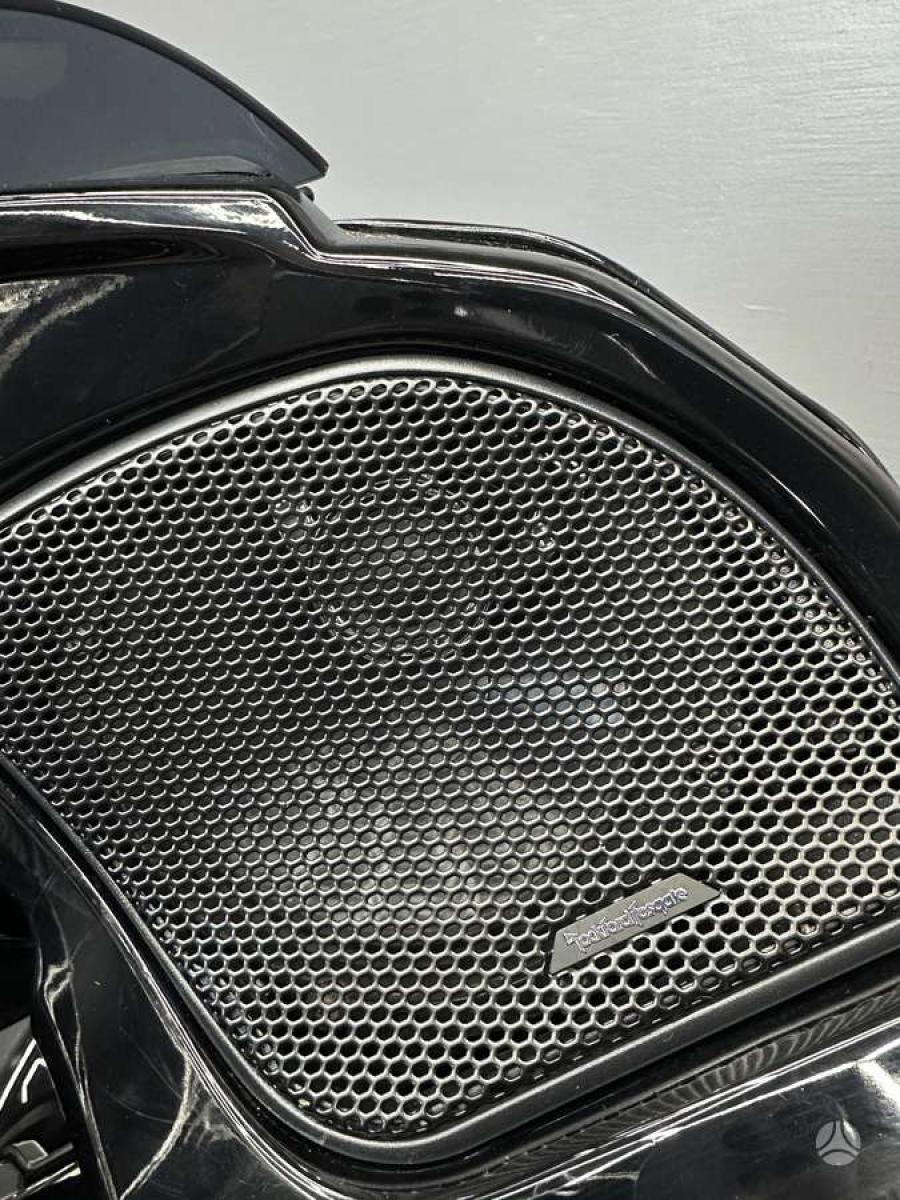 Харли-Девидсон Road Glide 2019 в Каунас, объемом двигателя 1.86 л и пробегом 11 тыс. км за 17700 €, фото 10 на AUTOMOTO.COM.LV