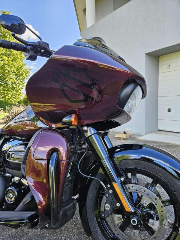 Harley-Davidson Road Glide 2019 in Siauliai on AUTOMOTO.COM.LV Harley-Davidson Road Glide 2019 in Siauliai, with an engine capacity of 0.00 L and mileage of 21 thousand km for 13800 €, photo 6 on AUTOMOTO.COM.LV