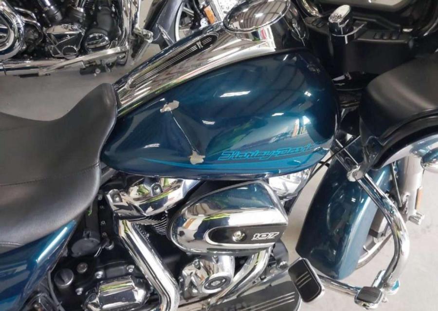 Harley-Davidson Road Glide 2020 Šauļi, ar dzinēja tilpumu 0.00 L un nobraukumu 34 tūkst. km par 12500 €, foto 9 vietnē AUTOMOTO.COM.LV