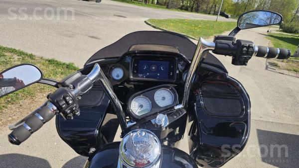 Харли-Девидсон Road Glide 2020 в Рига, объемом двигателя 1.75 л и пробегом 0 тыс. км за 18900 €, фото 7 на AUTOMOTO.COM.LV