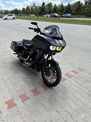 Harley-Davidson Road Glide 2020 in Siauliai, with an engine capacity of 1.89 L and mileage of 5 thousand km for 19200 €, photo 4 on AUTOMOTO.COM.LV