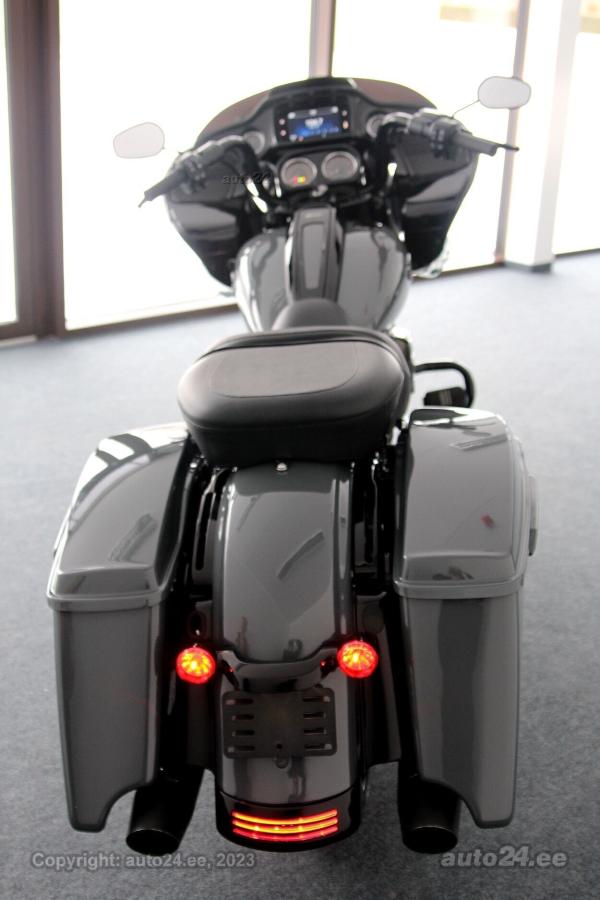 Harley-Davidson Road Glide 2021 Tartu, ar dzinēja tilpumu 1.87 L un nobraukumu 5 tūkst. km par 27500 €, foto 10 vietnē AUTOMOTO.COM.LV