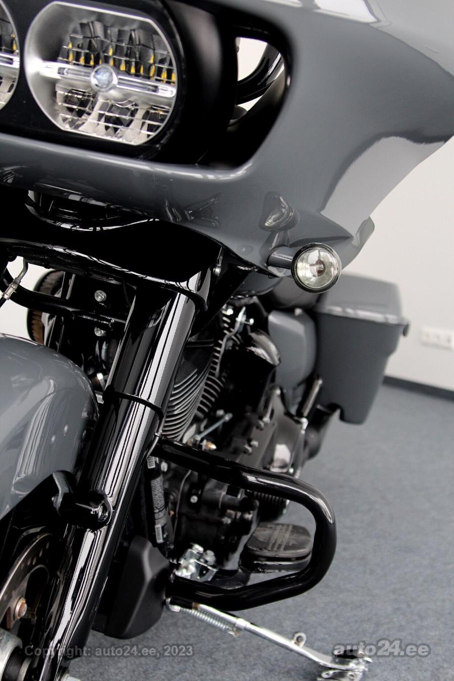 Harley-Davidson Road Glide 2021 Tartu, ar dzinēja tilpumu 1.87 L un nobraukumu 5 tūkst. km par 27500 €, foto 15 vietnē AUTOMOTO.COM.LV