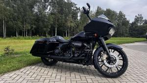 Harley-Davidson Road Glide 2021 Utena, ar dzinēja tilpumu 1.87 L un nobraukumu 55 tūkst. km par 16500 €, foto 5 vietnē AUTOMOTO.COM.LV