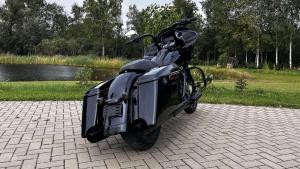 Harley-Davidson Road Glide 2021 Utena, ar dzinēja tilpumu 1.87 L un nobraukumu 55 tūkst. km par 16500 €, foto 8 vietnē AUTOMOTO.COM.LV