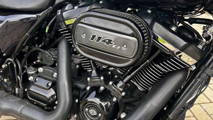 Harley-Davidson Road Glide 2021 Utena, ar dzinēja tilpumu 1.87 L un nobraukumu 55 tūkst. km par 16500 €, foto 17 vietnē AUTOMOTO.COM.LV