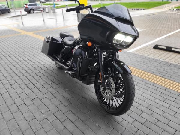 Harley-Davidson Road Glide 2021 Kauņa, ar dzinēja tilpumu 0.00 L un nobraukumu 0 tūkst. km par 15300 €, foto 4 vietnē AUTOMOTO.COM.LV