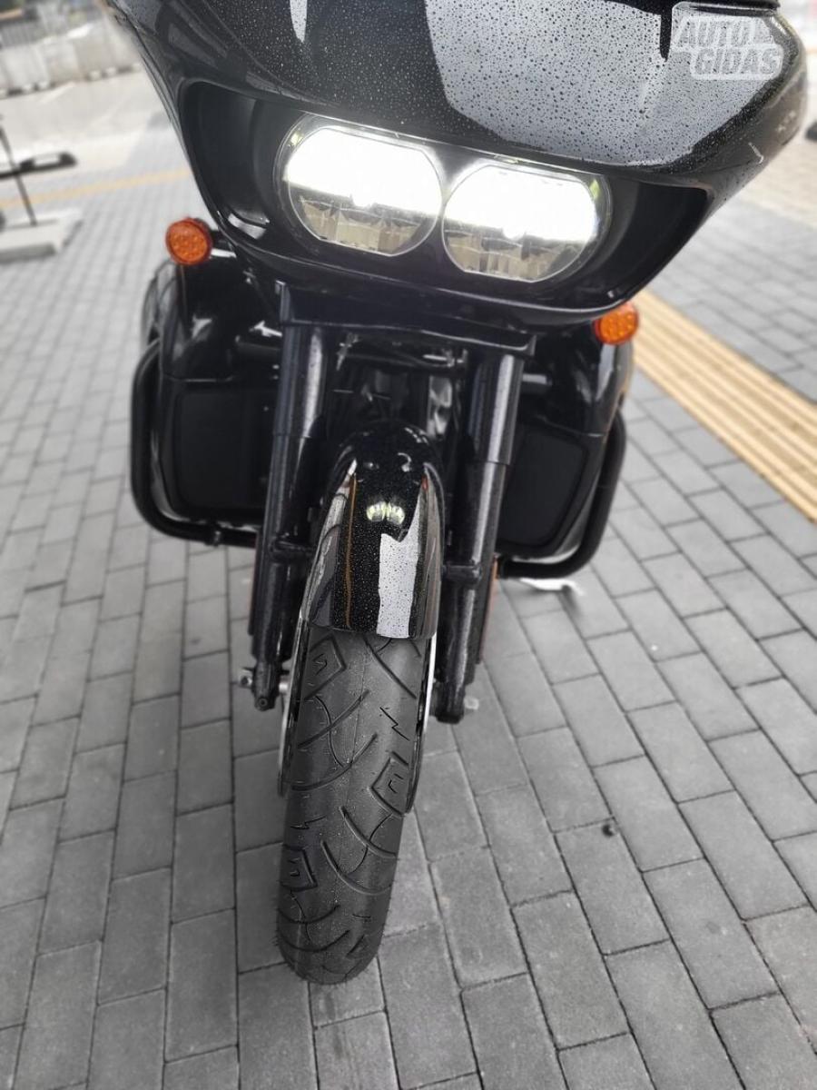 Harley-Davidson Road Glide 2021 Kauņa, ar dzinēja tilpumu 0.00 L un nobraukumu 0 tūkst. km par 15300 €, foto 7 vietnē AUTOMOTO.COM.LV