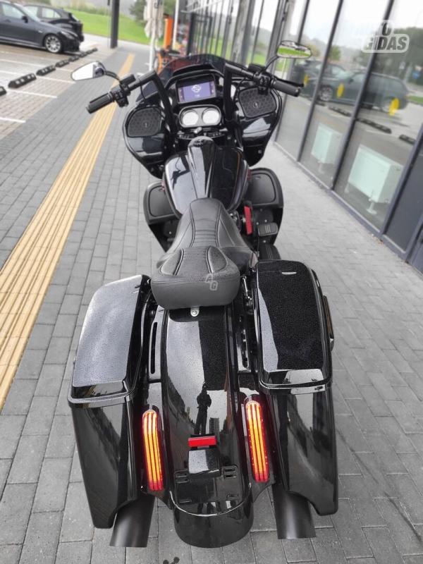Harley-Davidson Road Glide 2021 Kauņa, ar dzinēja tilpumu 0.00 L un nobraukumu 0 tūkst. km par 15300 €, foto 9 vietnē AUTOMOTO.COM.LV