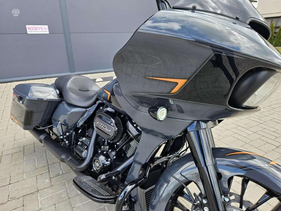 Харли-Девидсон Road Glide 2022 в Каунас, объемом двигателя 0.00 л и пробегом 10 тыс. км за 16999 €, фото 8 на AUTOMOTO.COM.LV