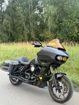 Харли-Девидсон Road Glide 2022 в Шяуляй, объемом двигателя 1.92 л и пробегом 7 тыс. км за 29000 €, фото  на AUTOMOTO.COM.LV