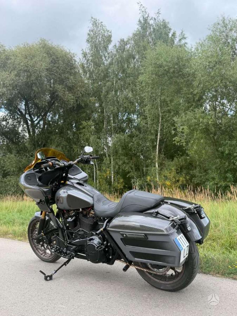 Харли-Девидсон Road Glide 2022 в Шяуляй, объемом двигателя 1.92 л и пробегом 7 тыс. км за 29000 €, фото 4 на AUTOMOTO.COM.LV