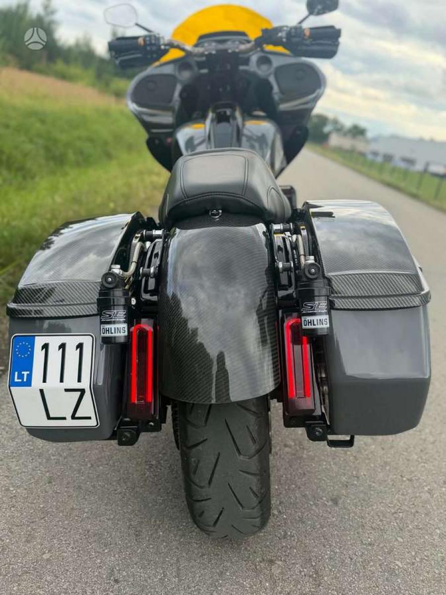 Харли-Девидсон Road Glide 2022 в Шяуляй, объемом двигателя 1.92 л и пробегом 7 тыс. км за 29000 €, фото 11 на AUTOMOTO.COM.LV