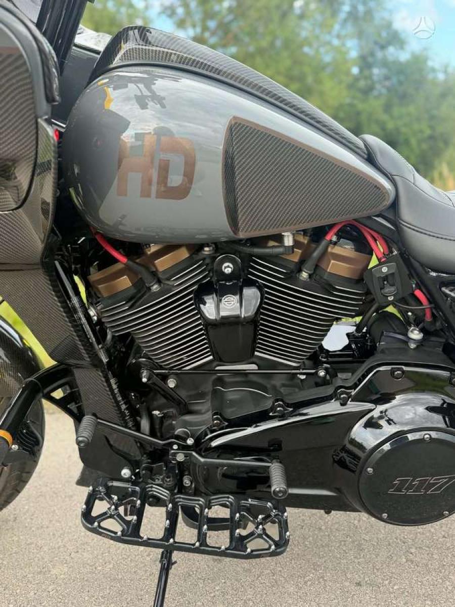 Харли-Девидсон Road Glide 2022 в Шяуляй, объемом двигателя 1.92 л и пробегом 7 тыс. км за 29000 €, фото 14 на AUTOMOTO.COM.LV
