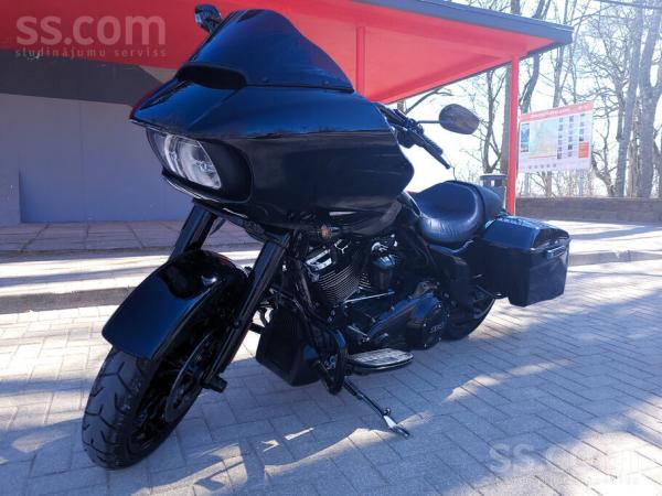 Harley-Davidson Road Glide 2023 Rīga, ar dzinēja tilpumu 1.87 L un nobraukumu 0 tūkst. km par 21499 €, foto 1 vietnē AUTOMOTO.COM.LV