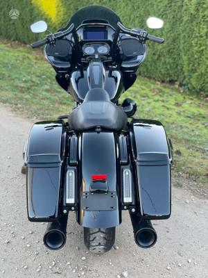 Harley-Davidson Road Glide 2023 Radviliškis, ar dzinēja tilpumu 1.90 L un nobraukumu 189 tūkst. km par 21500 €, foto 7 vietnē AUTOMOTO.COM.LV
