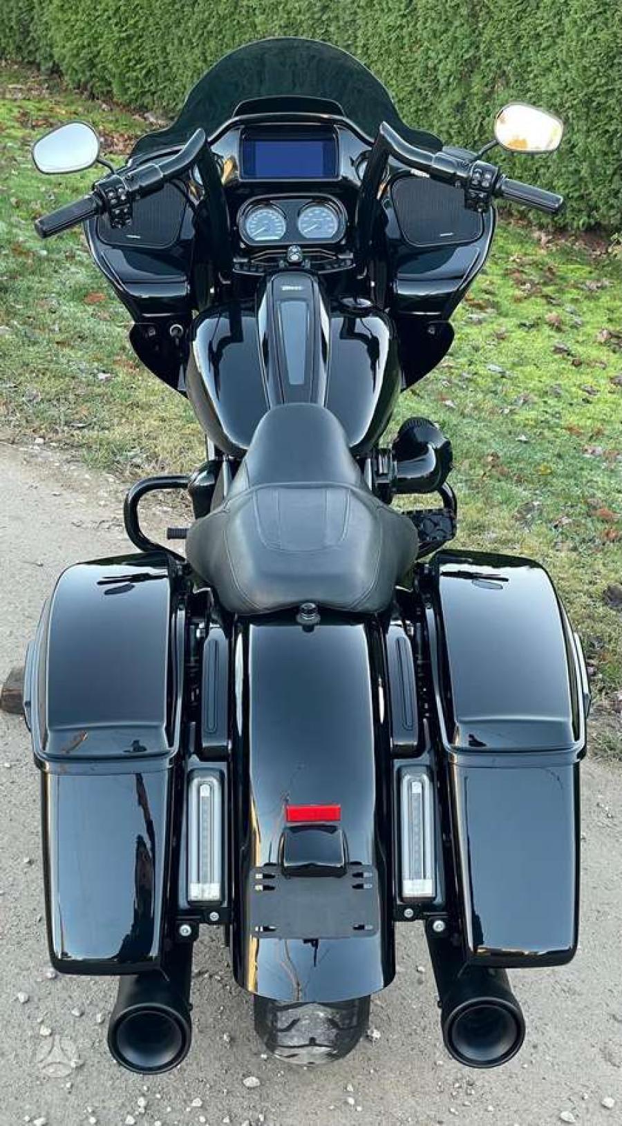 Harley-Davidson Road Glide 2023 Radviliškis, ar dzinēja tilpumu 1.90 L un nobraukumu 189 tūkst. km par 21500 €, foto 15 vietnē AUTOMOTO.COM.LV