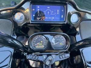 Harley-Davidson Road Glide 2023 Radviliškis, ar dzinēja tilpumu 1.90 L un nobraukumu 189 tūkst. km par 21500 €, foto 17 vietnē AUTOMOTO.COM.LV