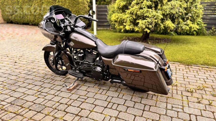 Харли-Девидсон Road Glide 2023 в Рига, объемом двигателя 1.87 л и пробегом 0 тыс. км за 22600 €, фото 4 на AUTOMOTO.COM.LV