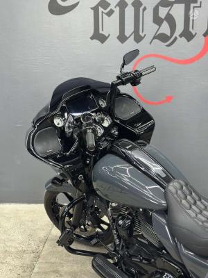 Harley-Davidson Road Glide 2023 Kauņa, ar dzinēja tilpumu 1.76 L un nobraukumu 13 tūkst. km par 17900 €, foto 5 vietnē AUTOMOTO.COM.LV
