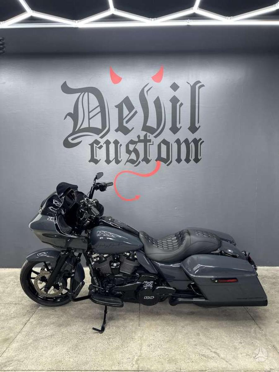 Harley-Davidson Road Glide 2023 Kauņa, ar dzinēja tilpumu 1.76 L un nobraukumu 13 tūkst. km par 17900 €, foto 6 vietnē AUTOMOTO.COM.LV