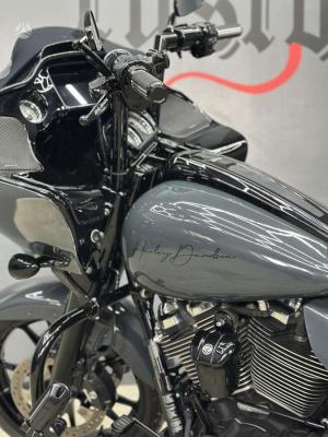 Harley-Davidson Road Glide 2023 Kauņa, ar dzinēja tilpumu 1.76 L un nobraukumu 13 tūkst. km par 17900 €, foto 11 vietnē AUTOMOTO.COM.LV