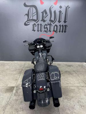 Harley-Davidson Road Glide 2023 Kauņa, ar dzinēja tilpumu 1.76 L un nobraukumu 13 tūkst. km par 17900 €, foto 13 vietnē AUTOMOTO.COM.LV